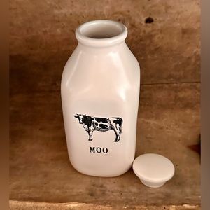 Rae Dunn | Accents | Rae Dunn Moo Cow Milk Ceramic Bottle | Poshmark